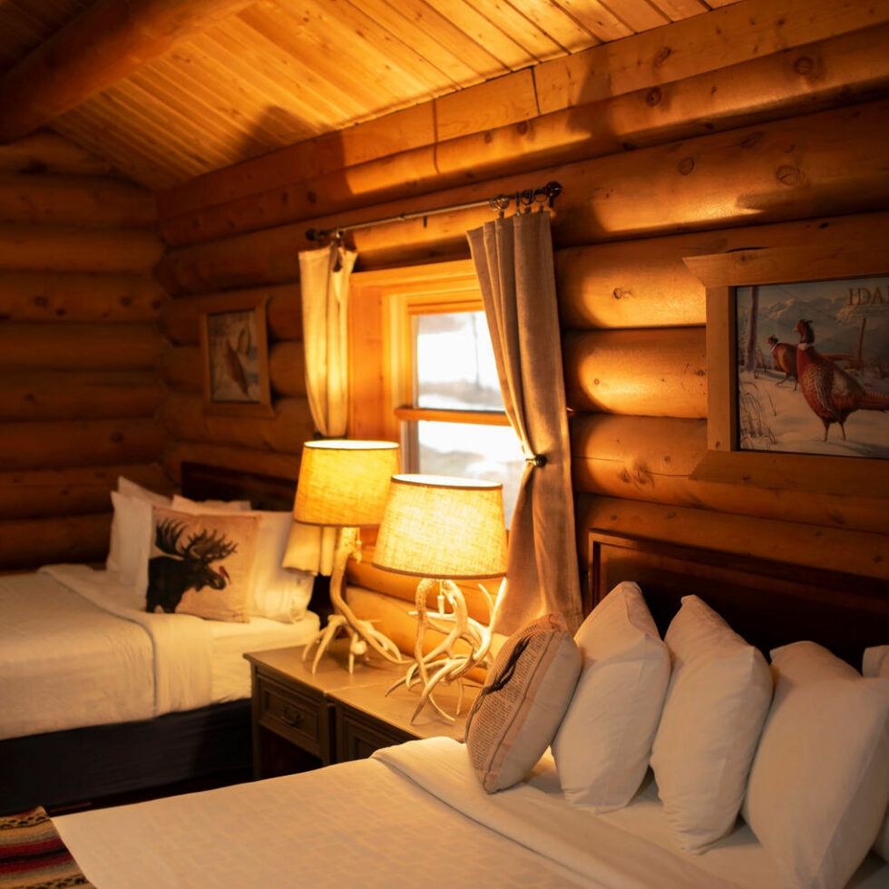 Lochsa Lodge - Premium Cabins at Lochsa Lodge in Powell, Idaho